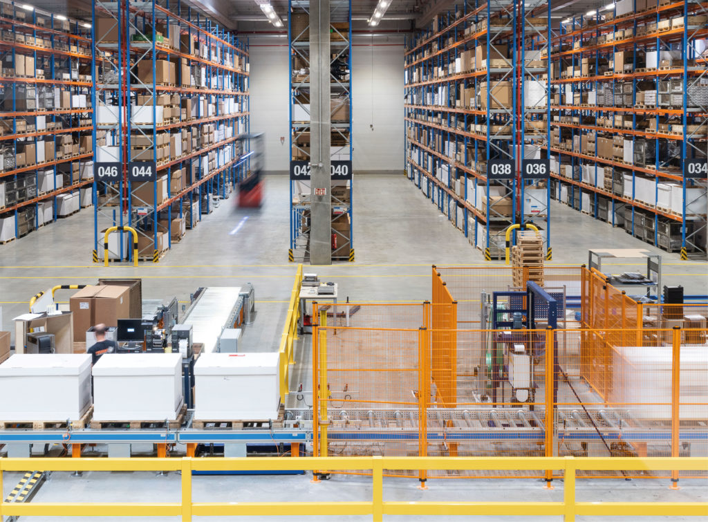 bayernhafen - Teamlog opens new logistics centre for SAF-Holland