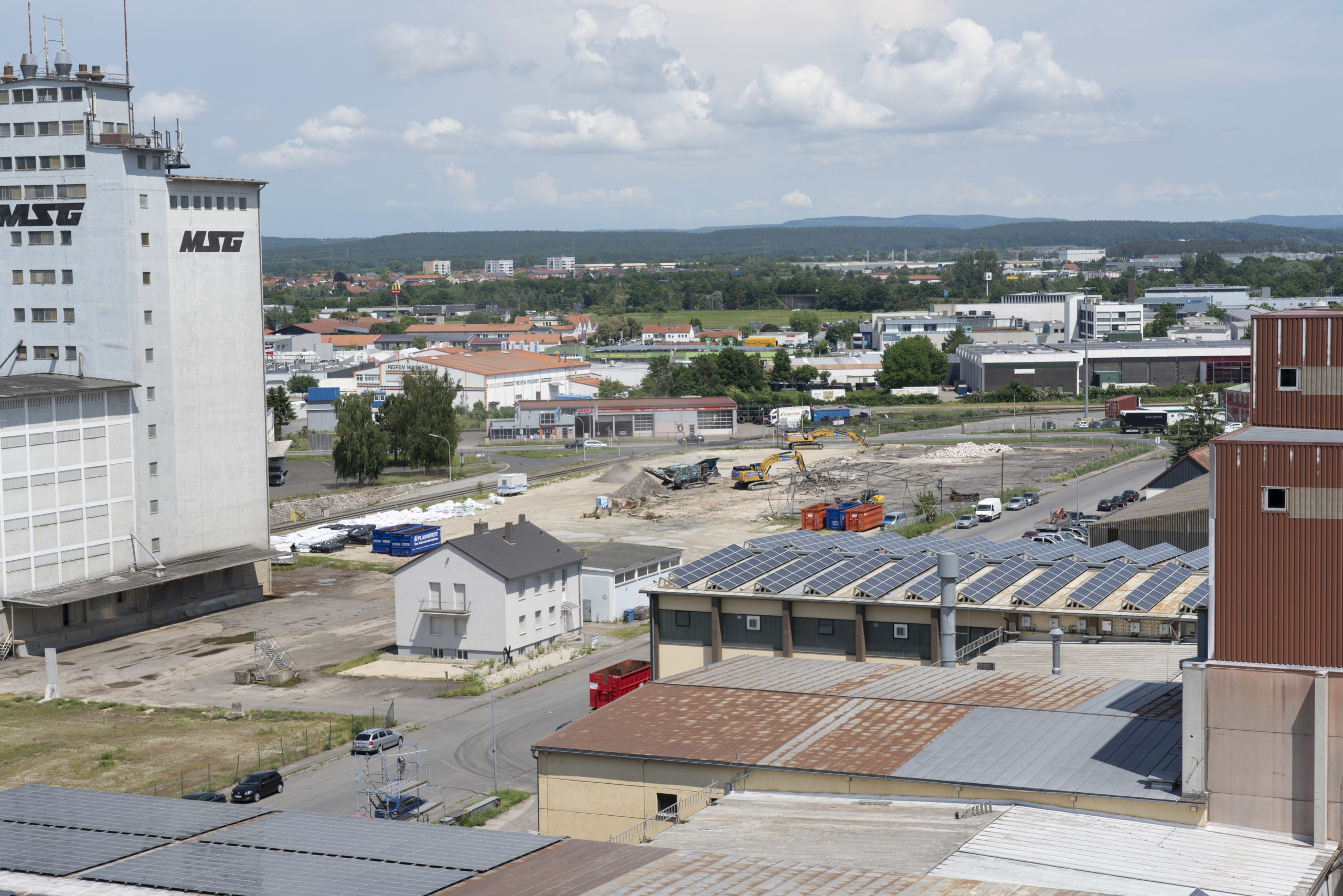 bayernhafen - Neues Logistikzentrum für Bosch von Firma Herbst